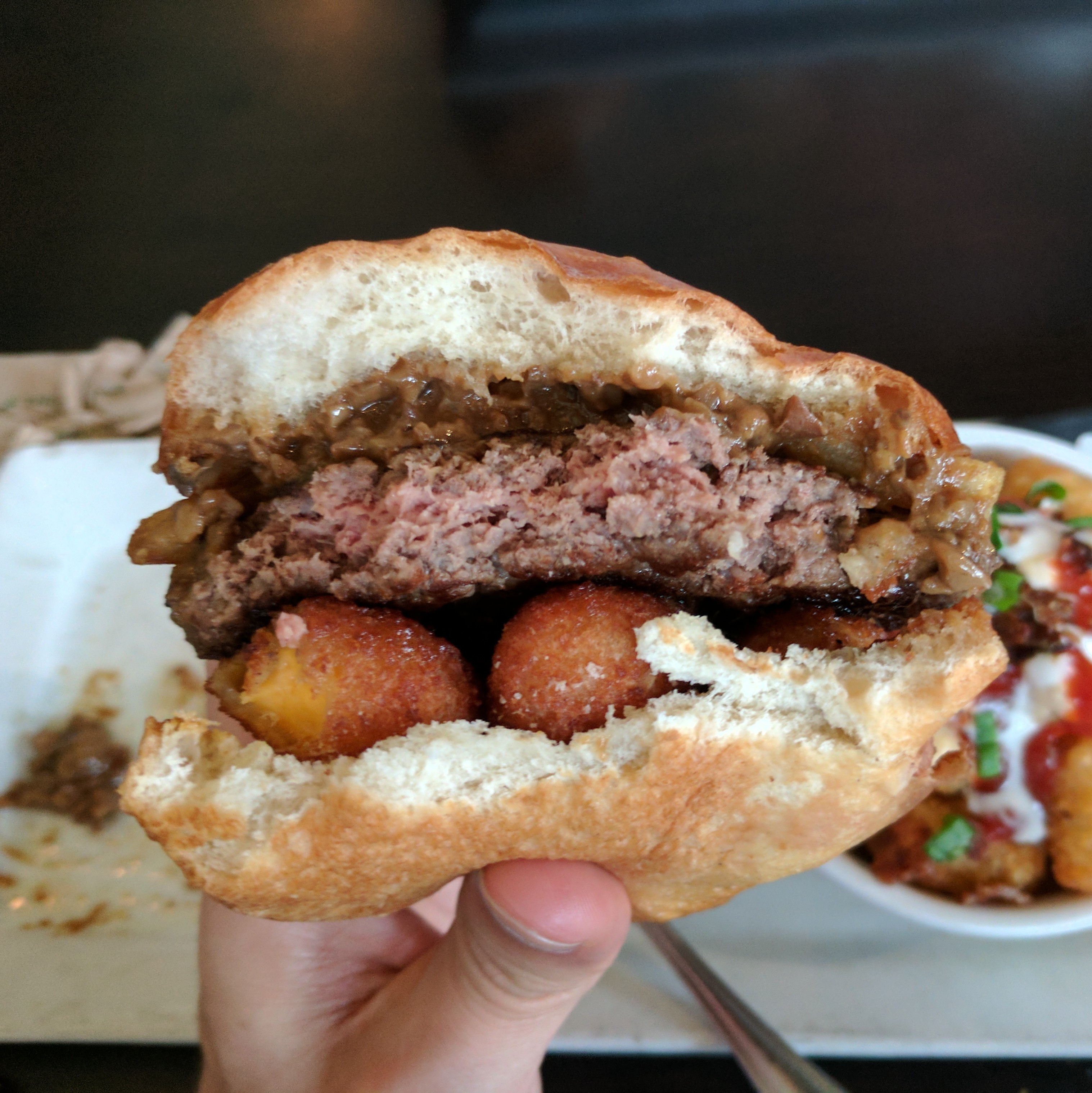 Moose Knuckle Burger – Lunchbox Laboratory – Sodafry