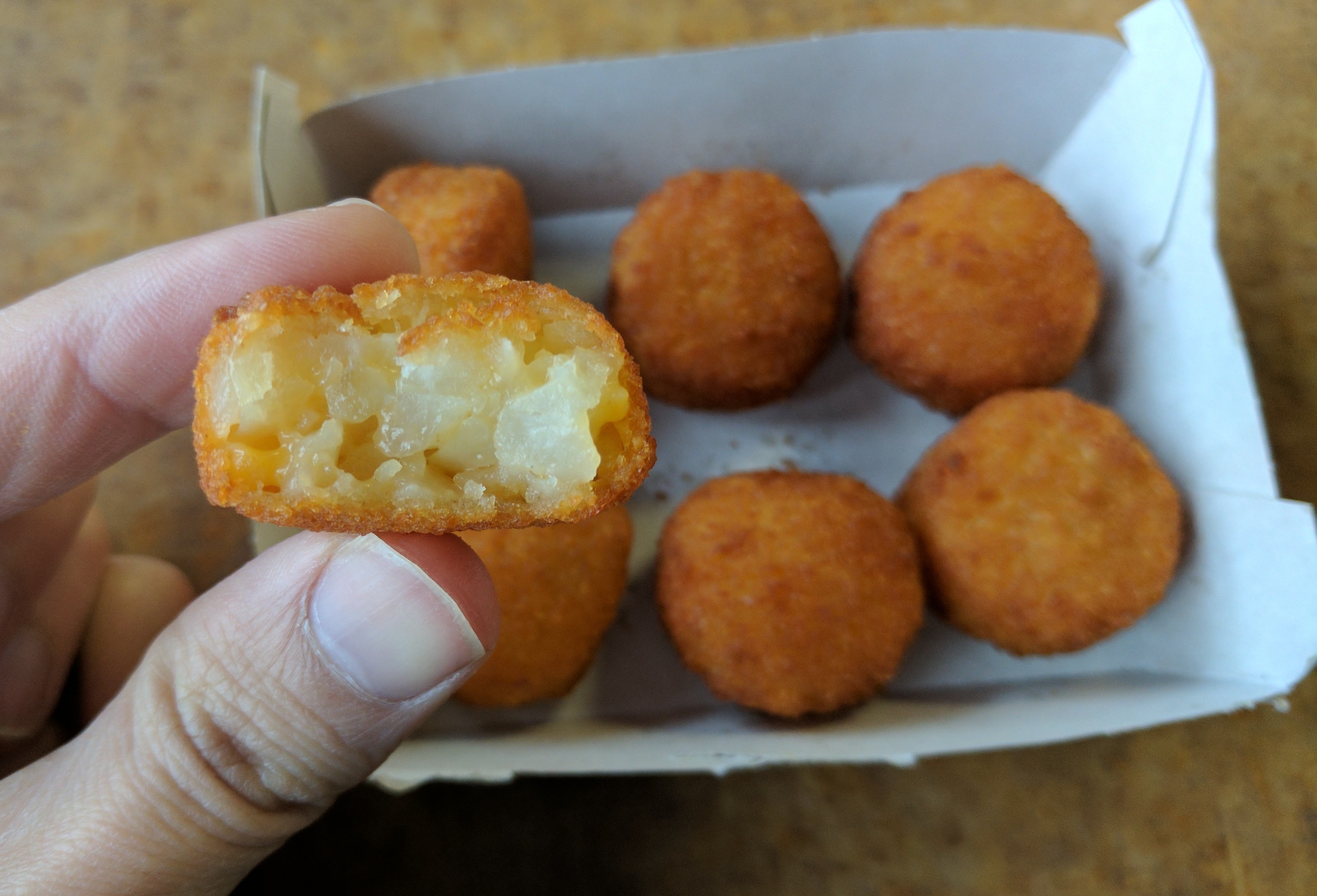 Burger King Cheesy Tots – Reviewed – Sodafry