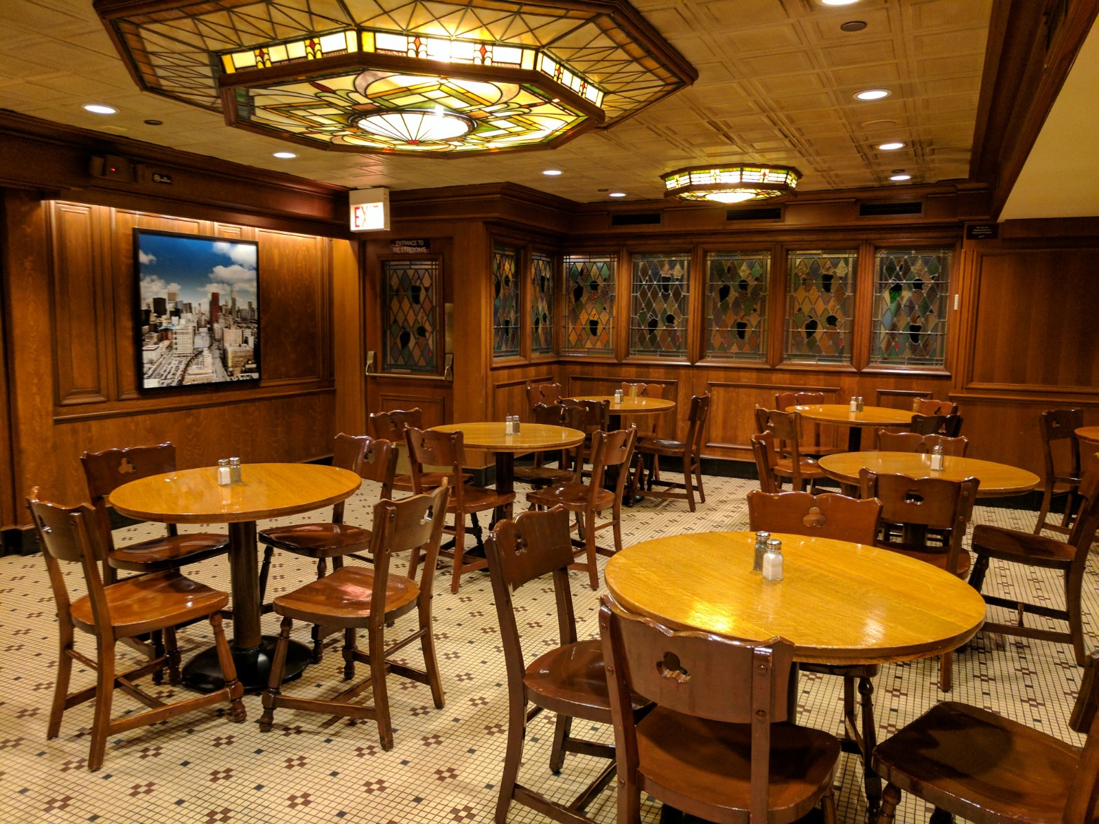 Berghoff Rootbeer (Chicago) – Sodafry